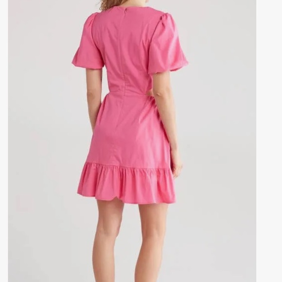 Wayf | Dresses | Wayf Cut Out Puff Sleeve Dress | Poshmark